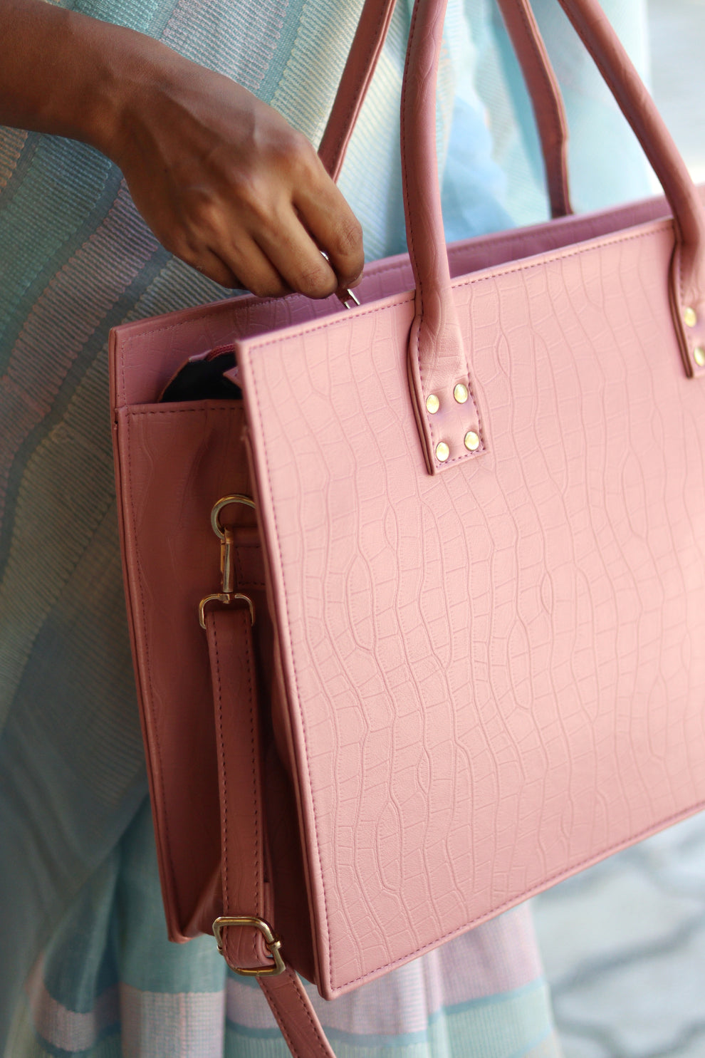 Pink Croc Tote – thesaaga